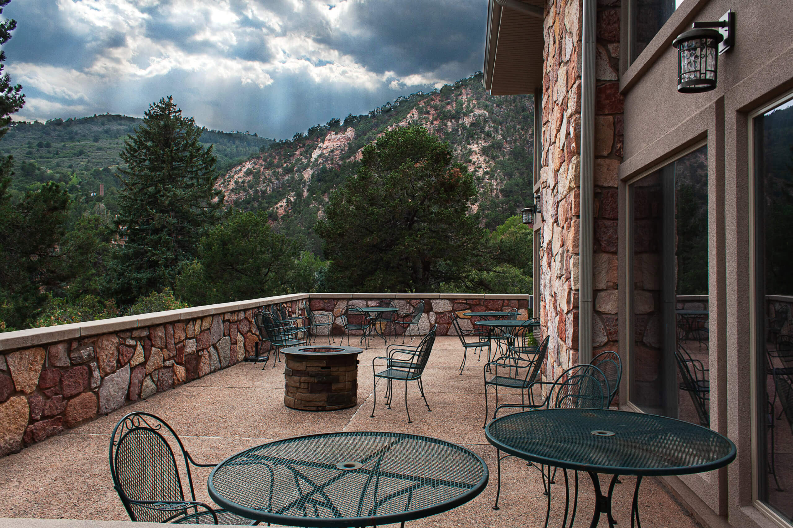 Bighorn-Patio-Full Size - Glen Eyrie